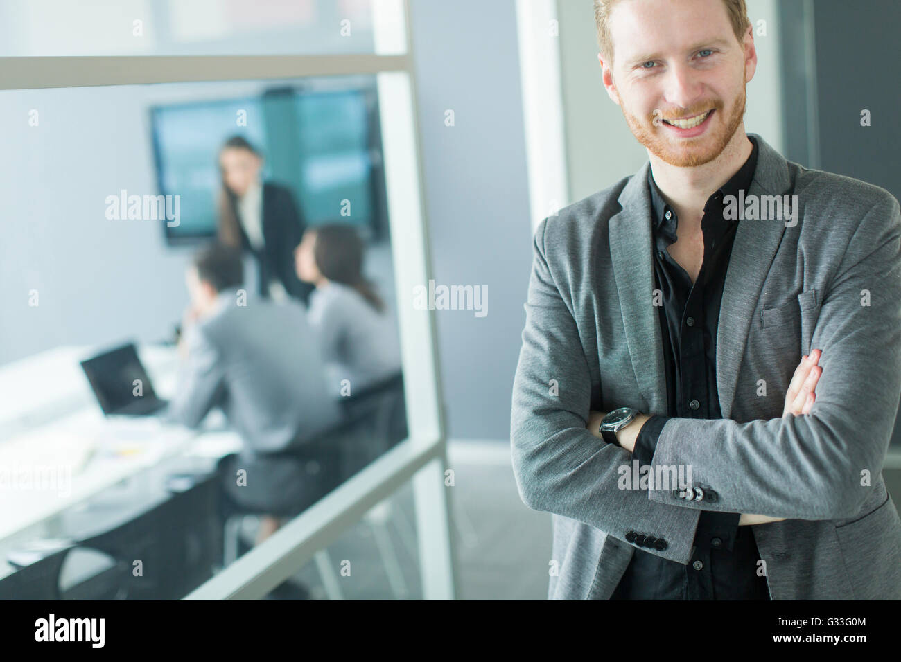 Formal standing pose hi-res stock photography and images - Alamy