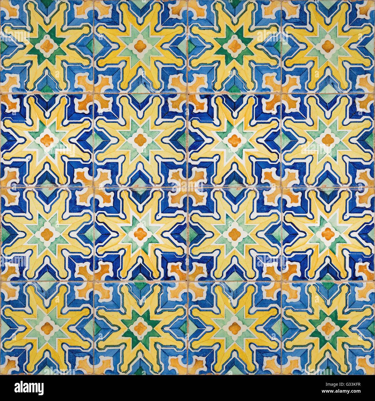 Traditional wall tiles portugal hi-res stock photography and images - Alamy