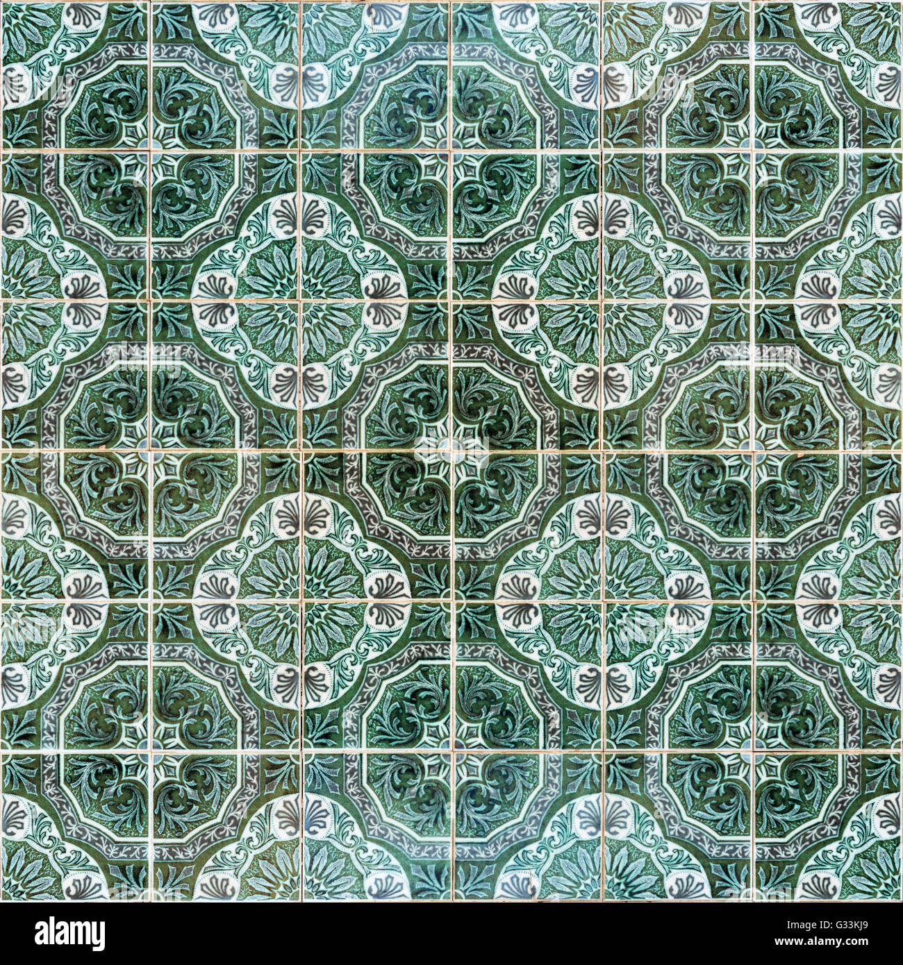 seamless pattern made of traditional Portuguese tiles - Azulejos ...