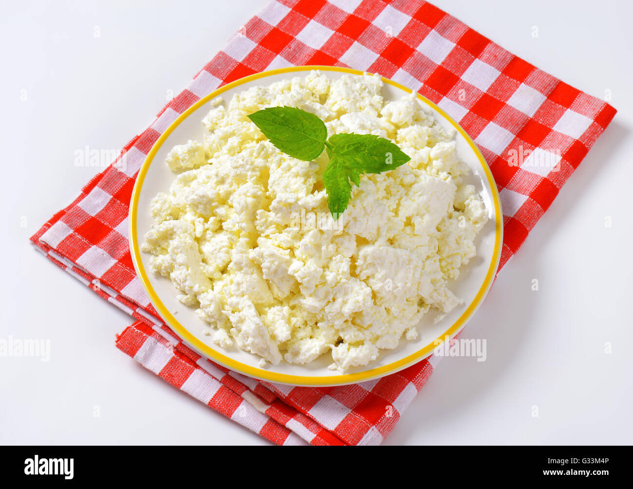 Green leaf white cheese hi-res stock photography and images - Alamy