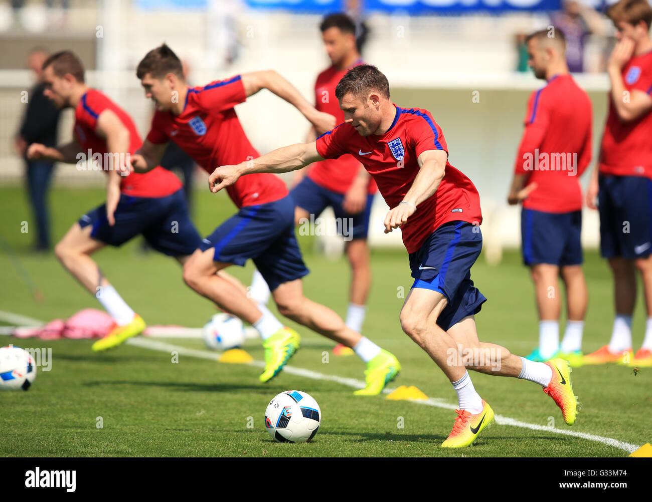 James milner training hi-res stock photography and images - Alamy