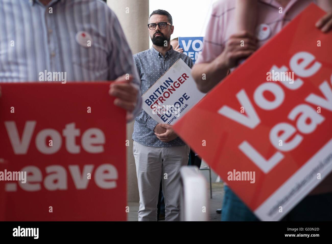 Vote Leave Campaign Visit High Resolution Stock Photography and Images ...