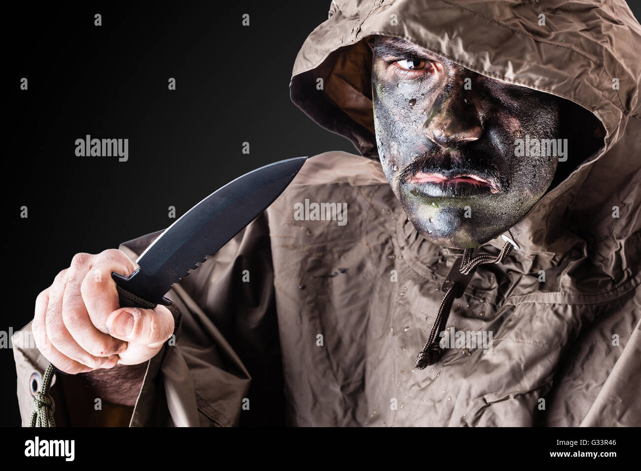Camouflage face paint hi-res stock photography and images - Alamy