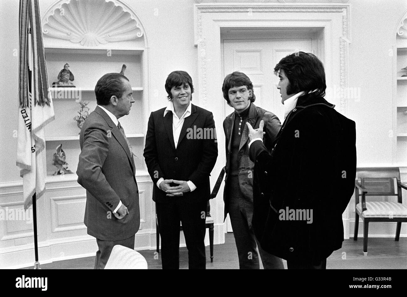 1970 elvis presley hi-res stock photography and images - Alamy