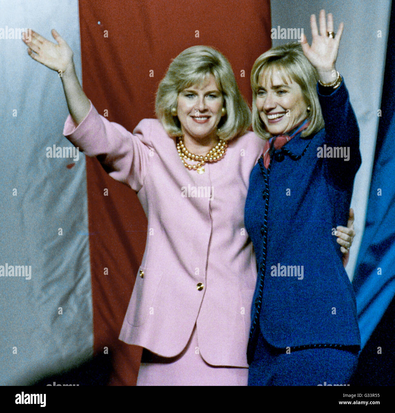 Little Rock, Arkansas, 3rd, November, 1992 TIpper Gore and Hillary ...