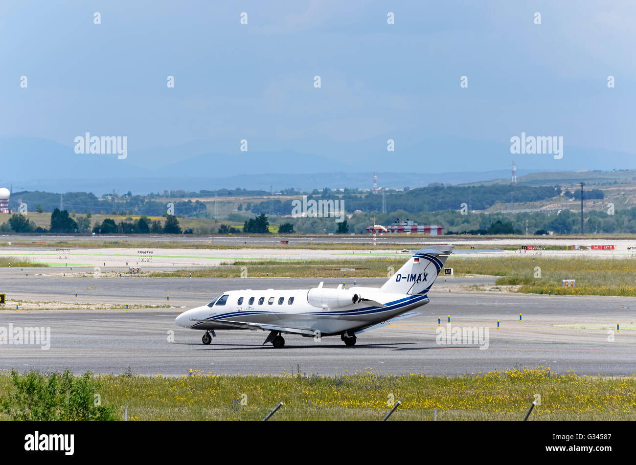 Chartered private plane hi-res stock photography and images - Alamy