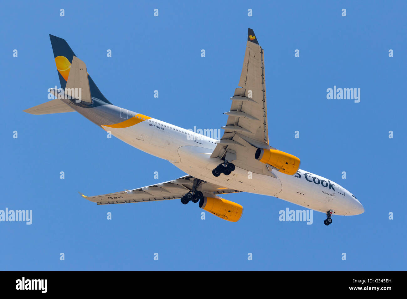 Thomas Cook Airlines Airbus A330-243 [G-MDBD] on long finals for runway ...