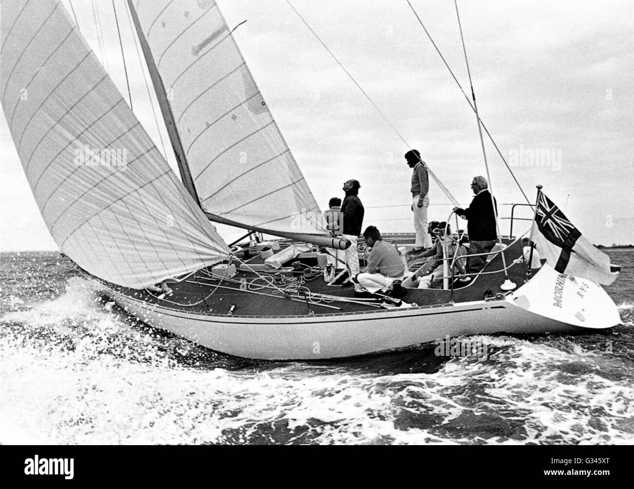 AJAXNETPHOTO. 10TH MAY, 1975. SOLENT, ENGLAND. -NEW MORNING CLOUD SETS ...