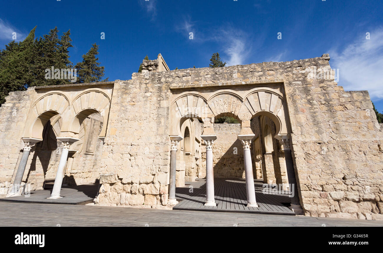 Medieval arab architecture hi-res stock photography and images - Alamy