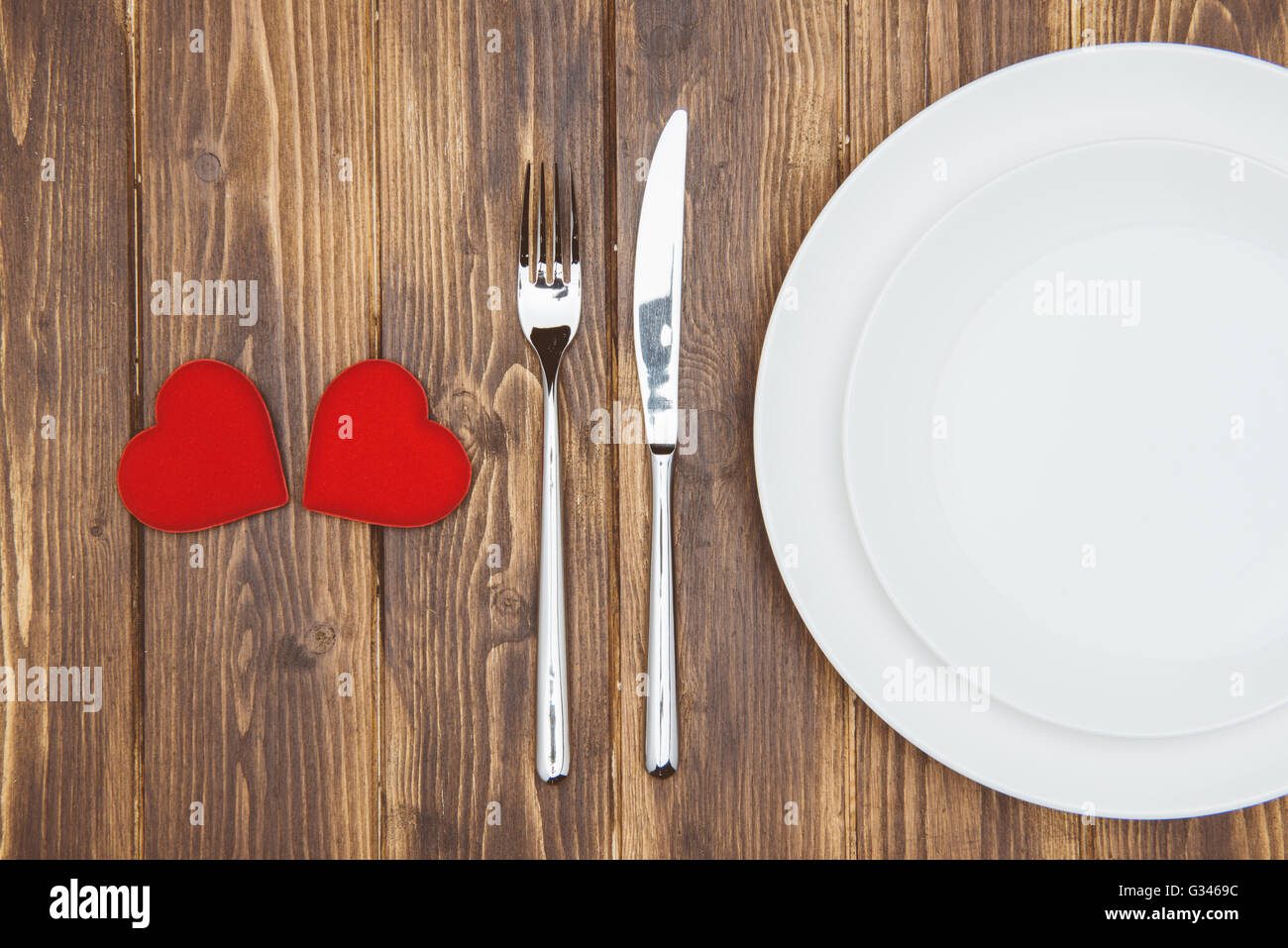 Celebrate valentine's day, Hearts shape and a plate, Romantic Dinner ...