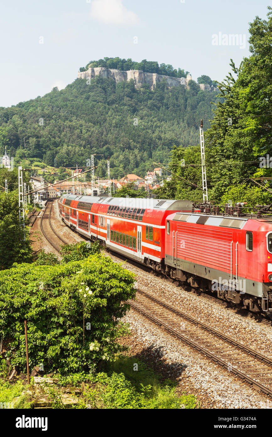 Tran track hi-res stock photography and images - Alamy