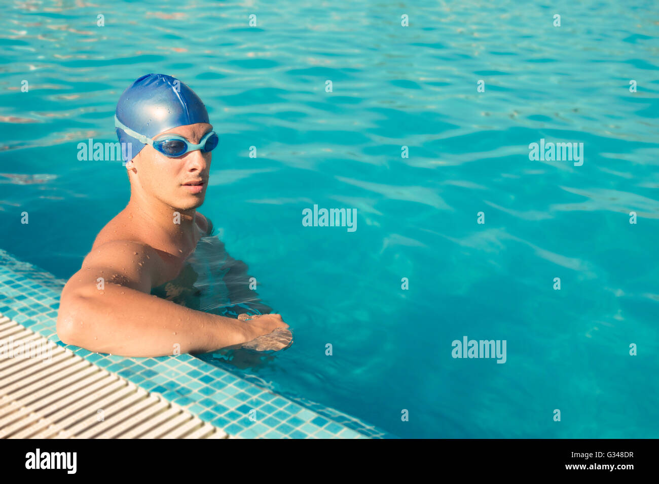 Swimmer portrait hi-res stock photography and images - Alamy