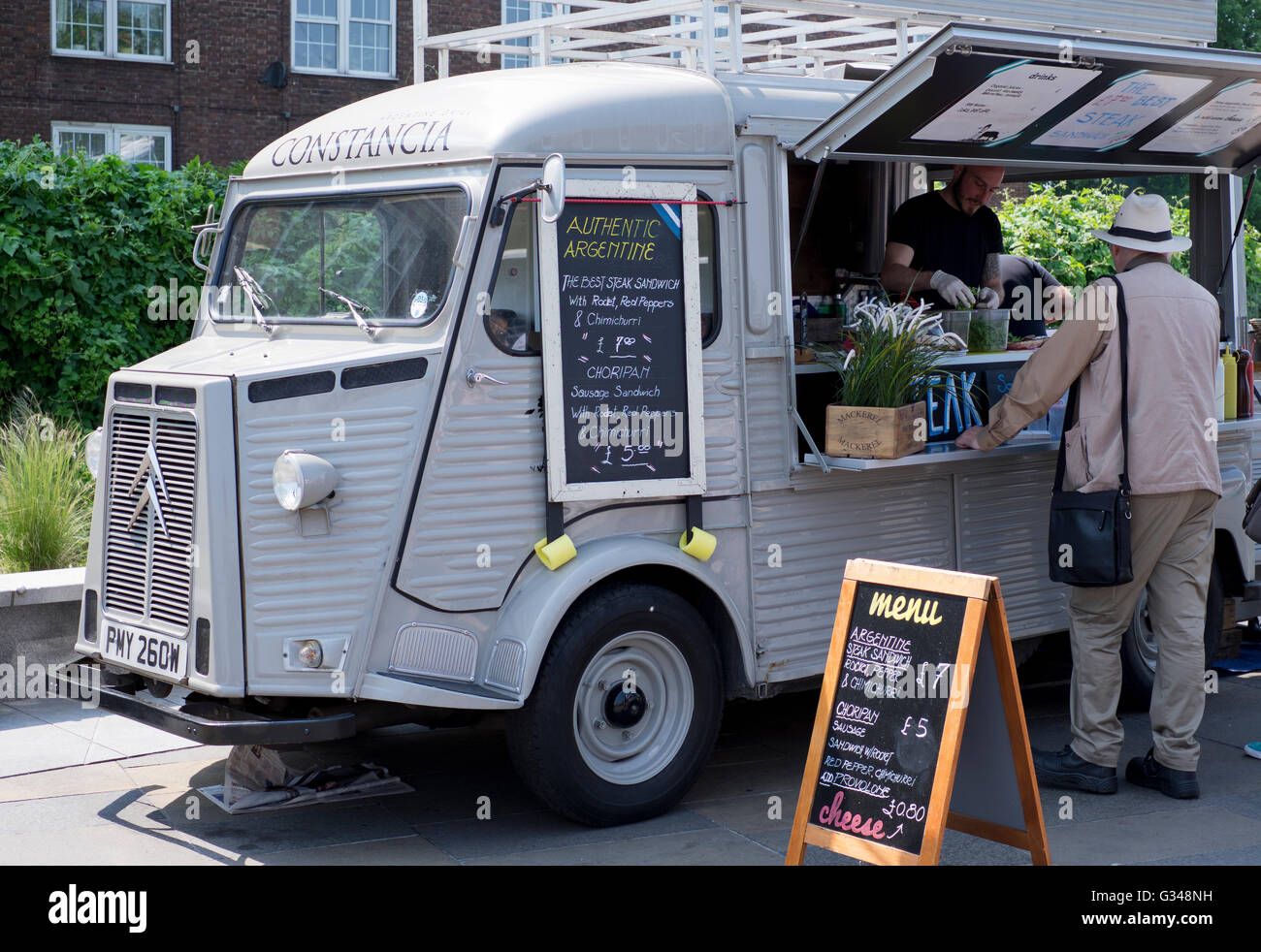 Mobile fast food van in Greenwich in London Stock Photo - Alamy