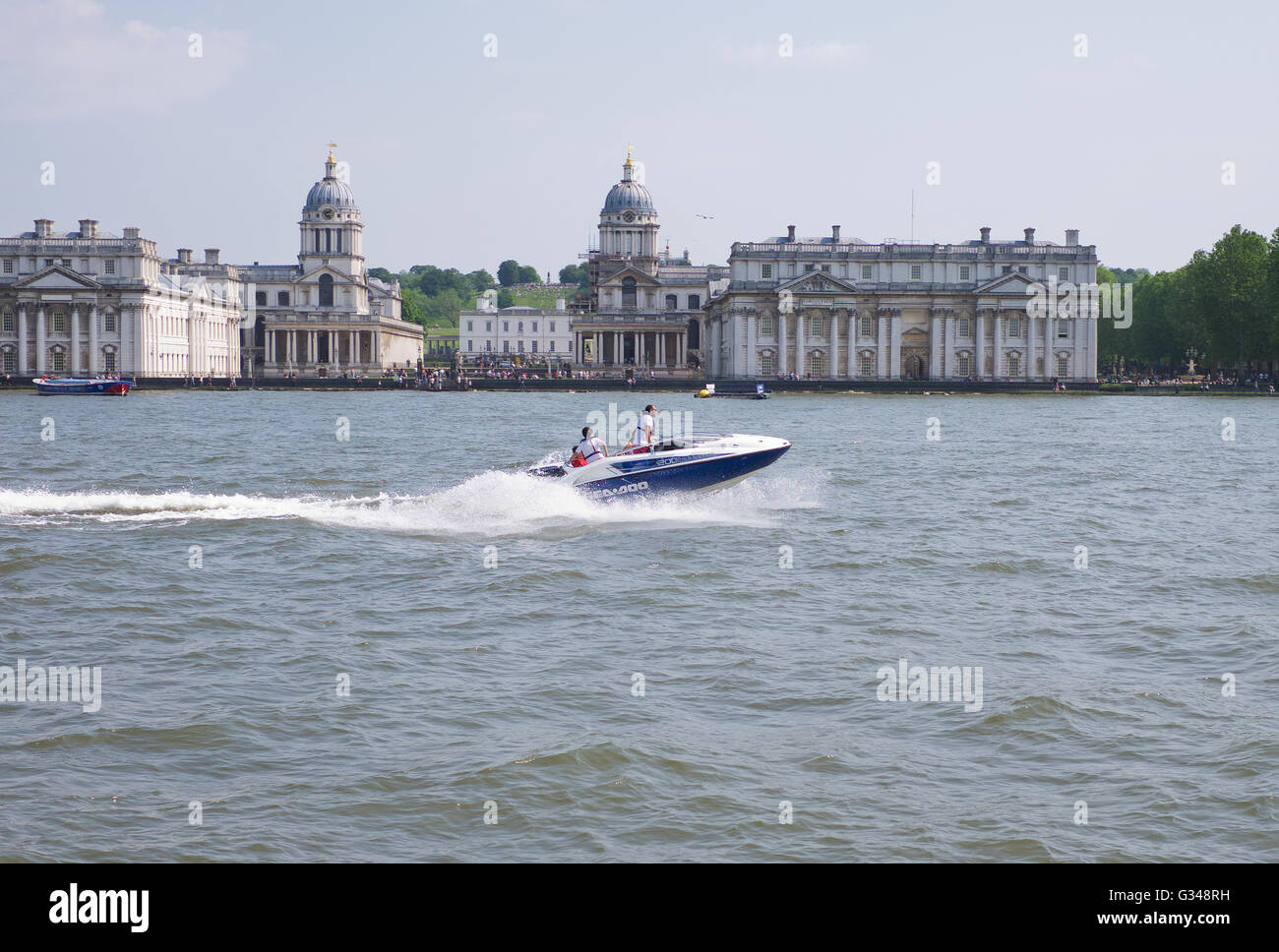 Greenwich speed boat hi-res stock photography and images - Alamy