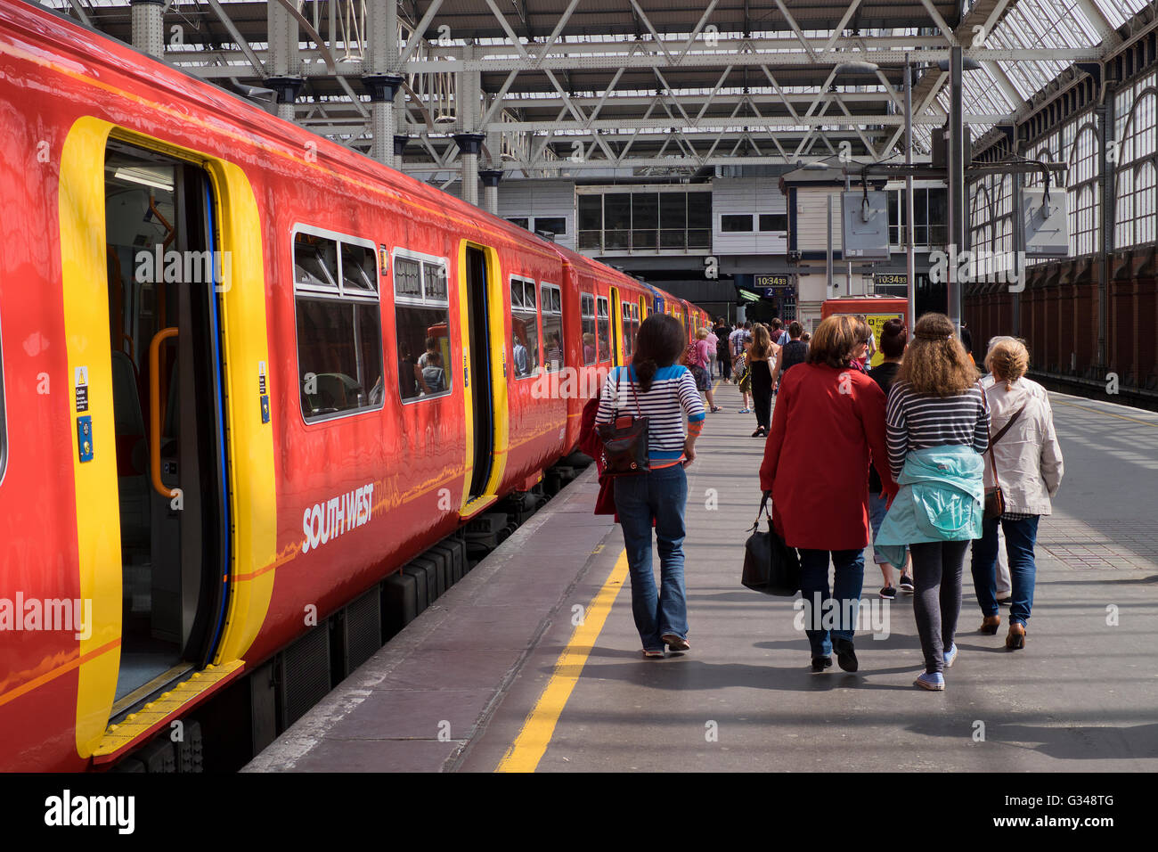 Southwest trains hi-res stock photography and images - Alamy