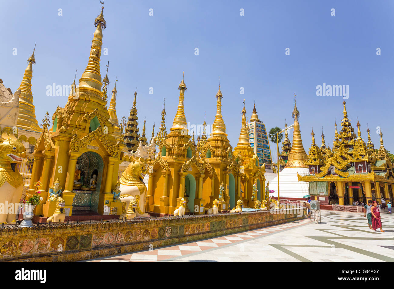 Shwedagon Pagoda, one of the most famous buildings in Myanmar, Yangon ...