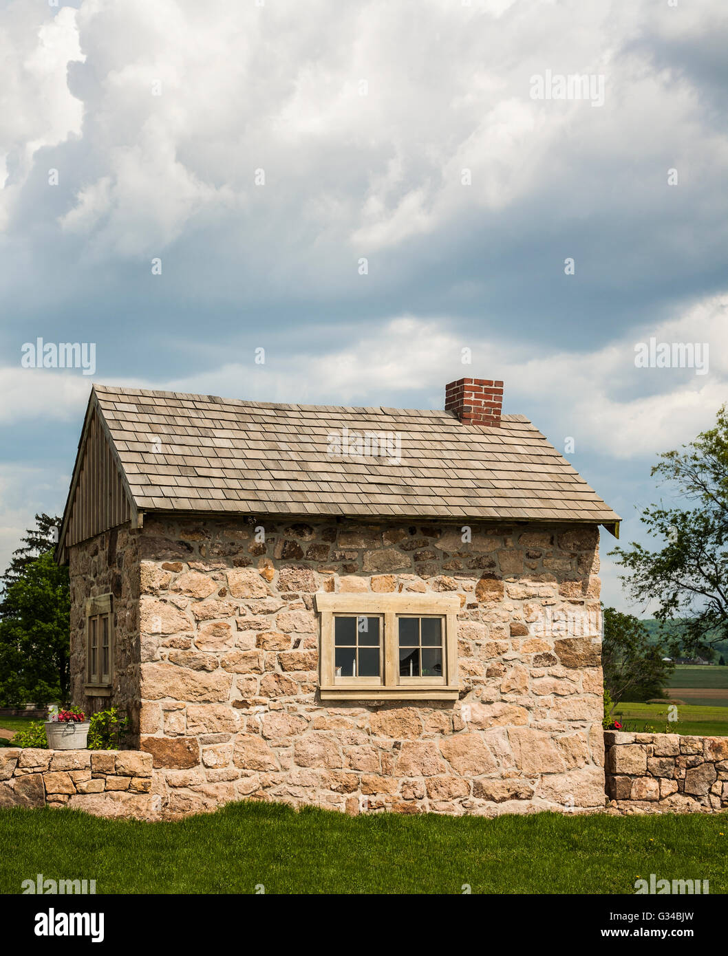 Springhouse hi-res stock photography and images - Alamy