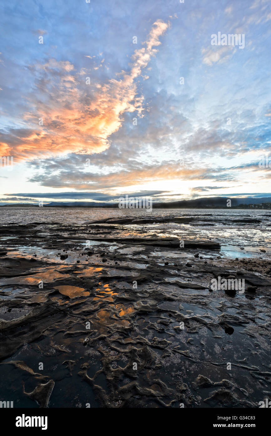 Sunset over Gerroa headland, Illawarra Coast, New South Wales ...
