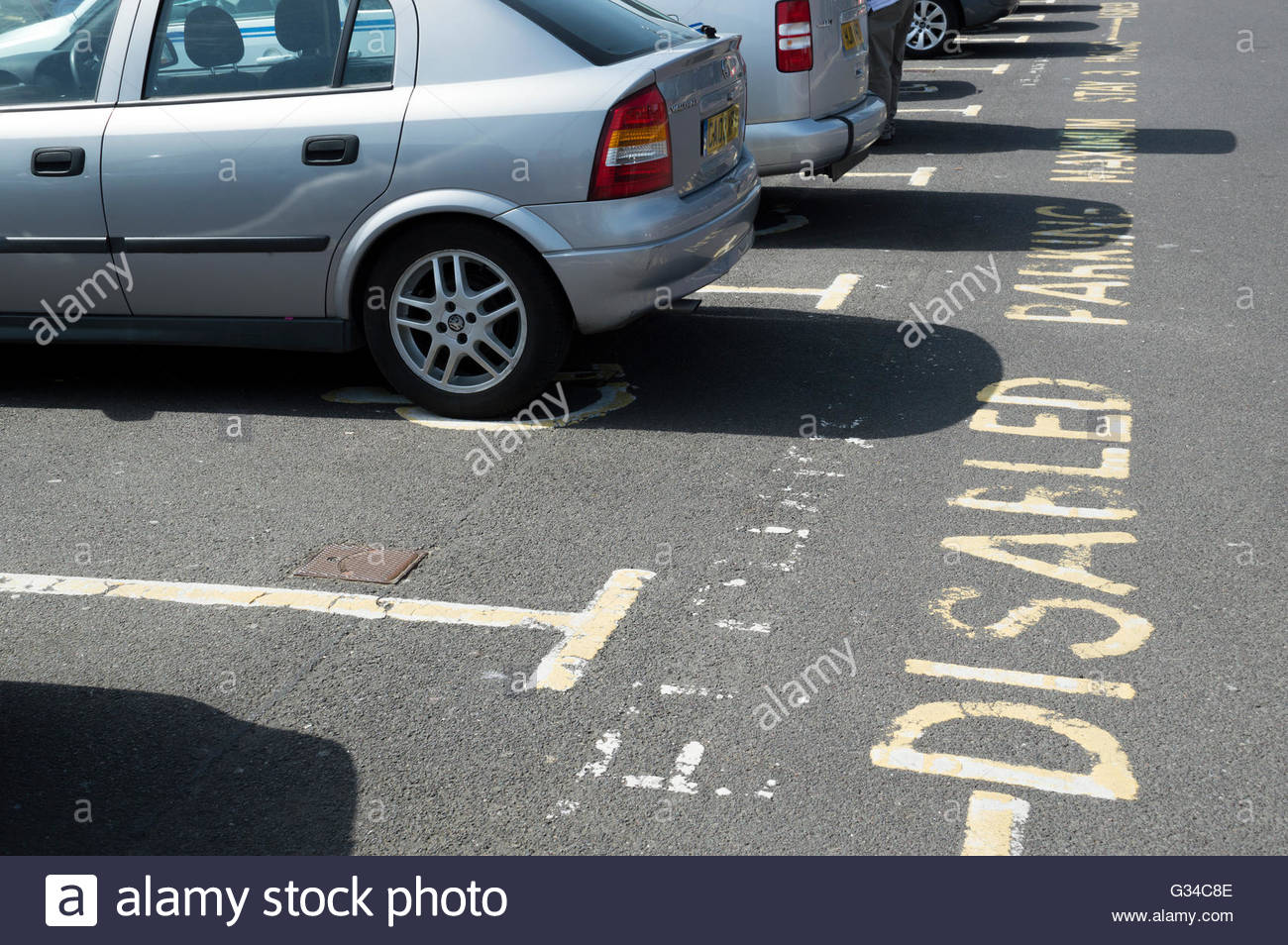 Perpendicular Parking High Resolution Stock Photography and Images - Alamy
