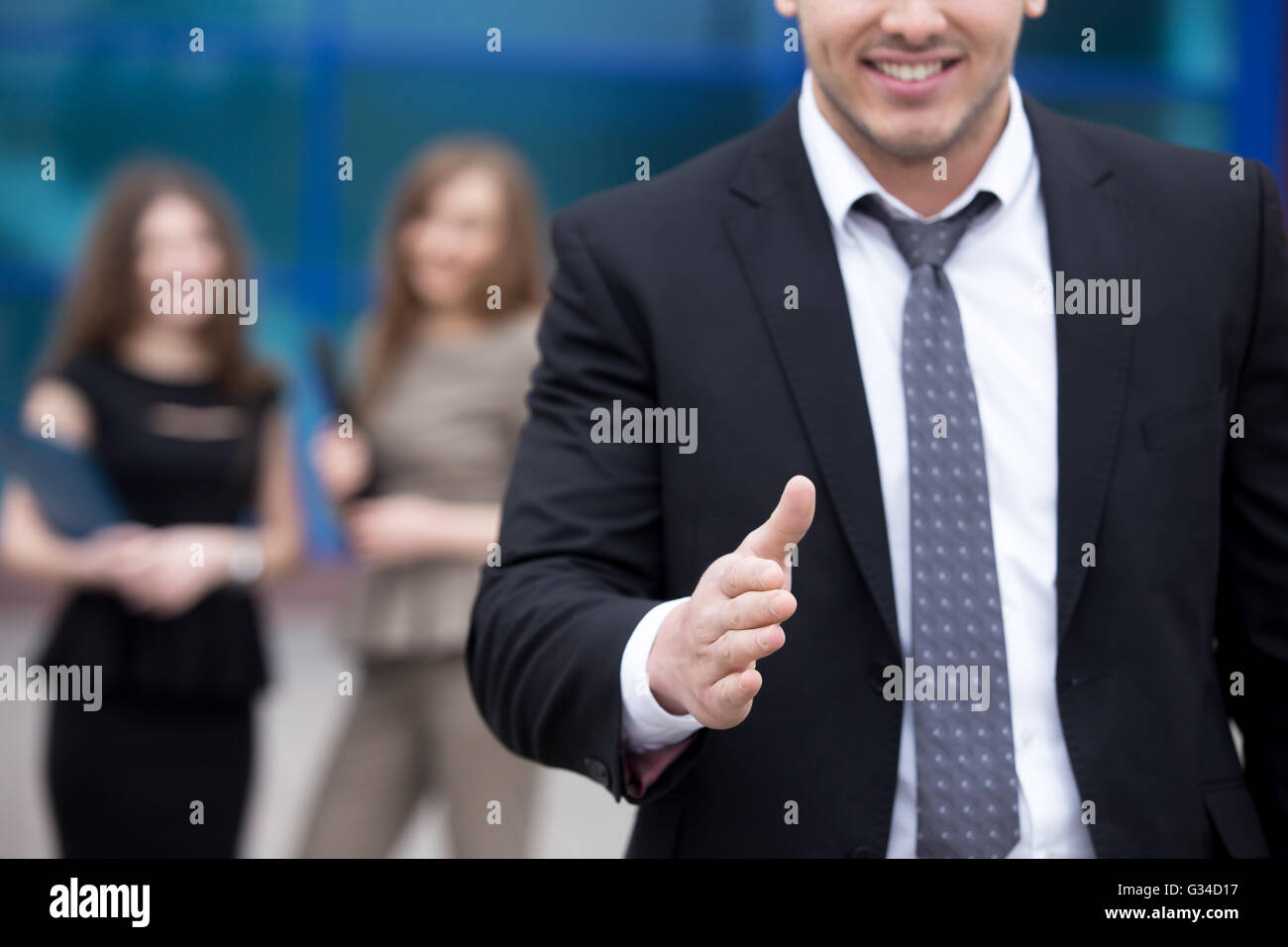 Man offering hand hi-res stock photography and images - Alamy