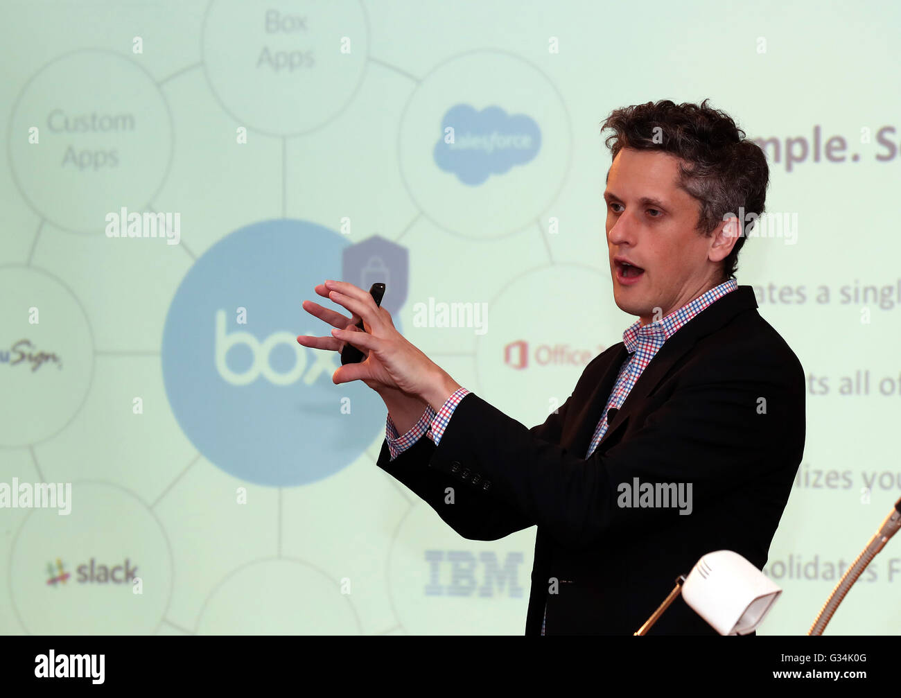 Levie hi-res stock photography and images - Alamy