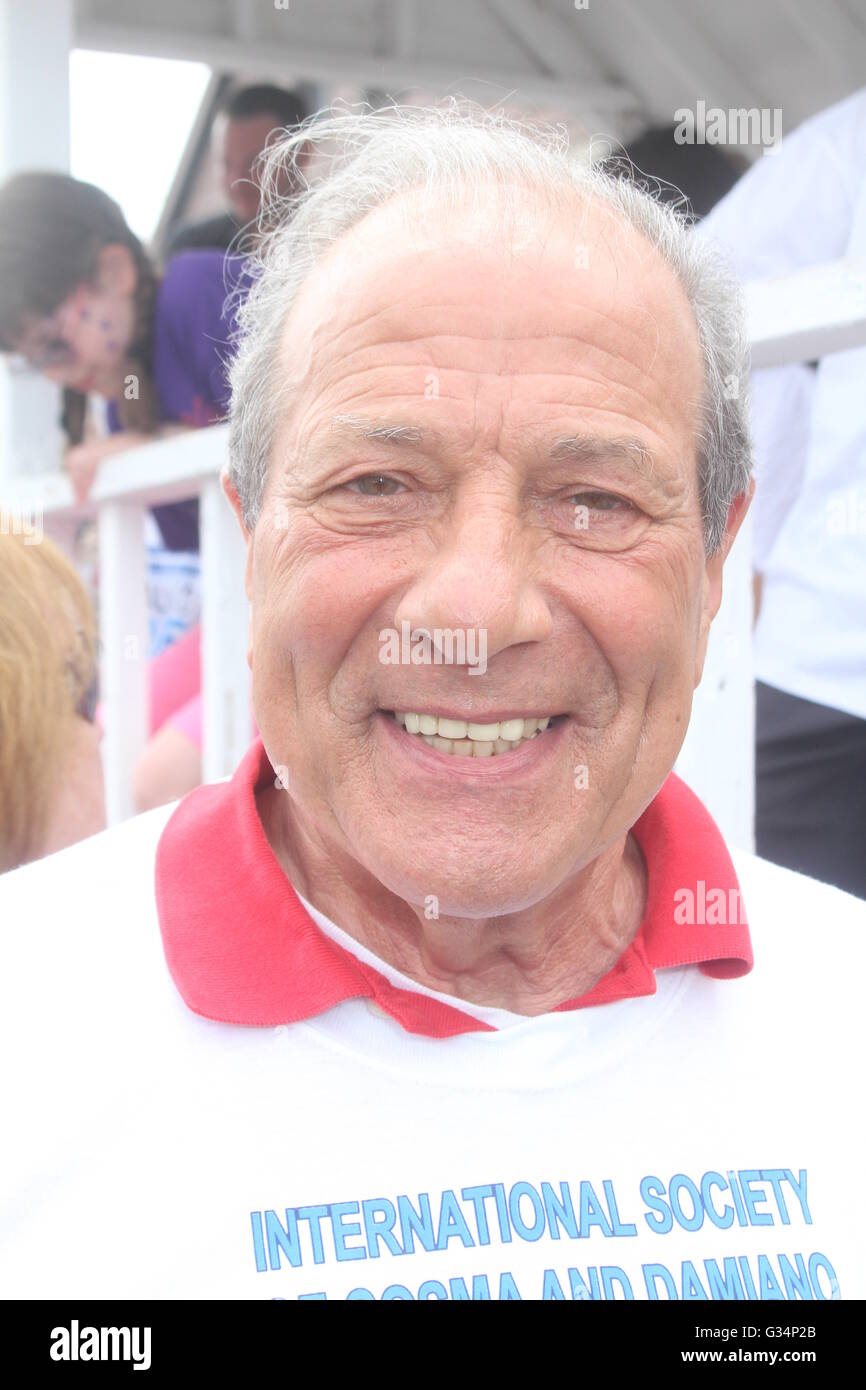 Grimaldi dan hi-res stock photography and images - Alamy