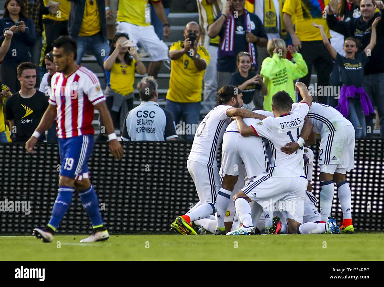 Los Angeles, California, USA. 7th June, 2016. Colombia celebrate their ...