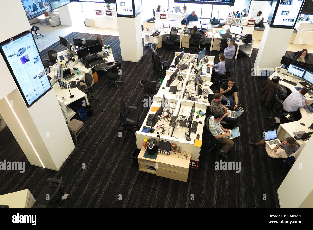 The washington post newspaper building hi-res stock photography and ...