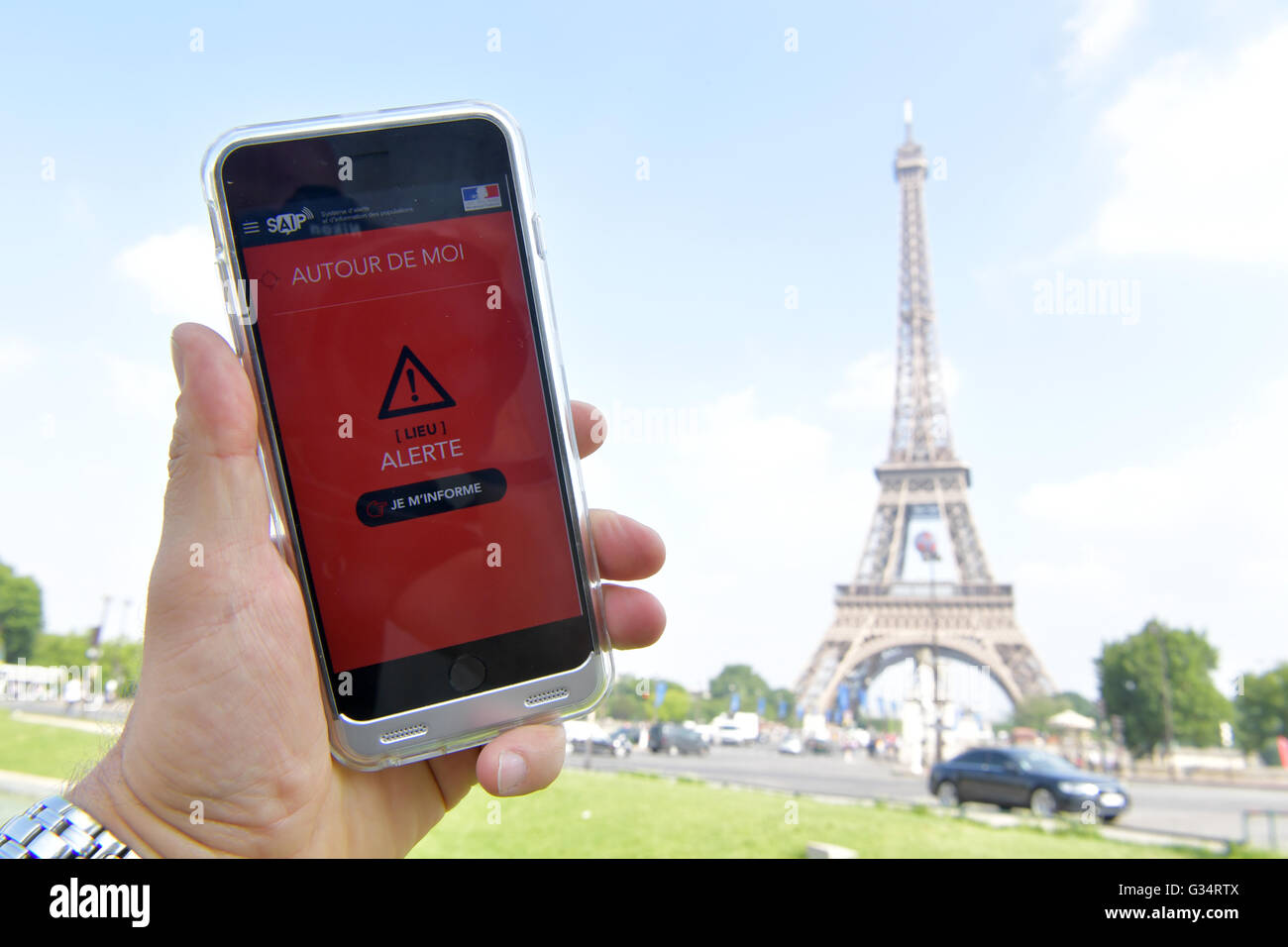 France terror app hi-res stock photography and images - Alamy