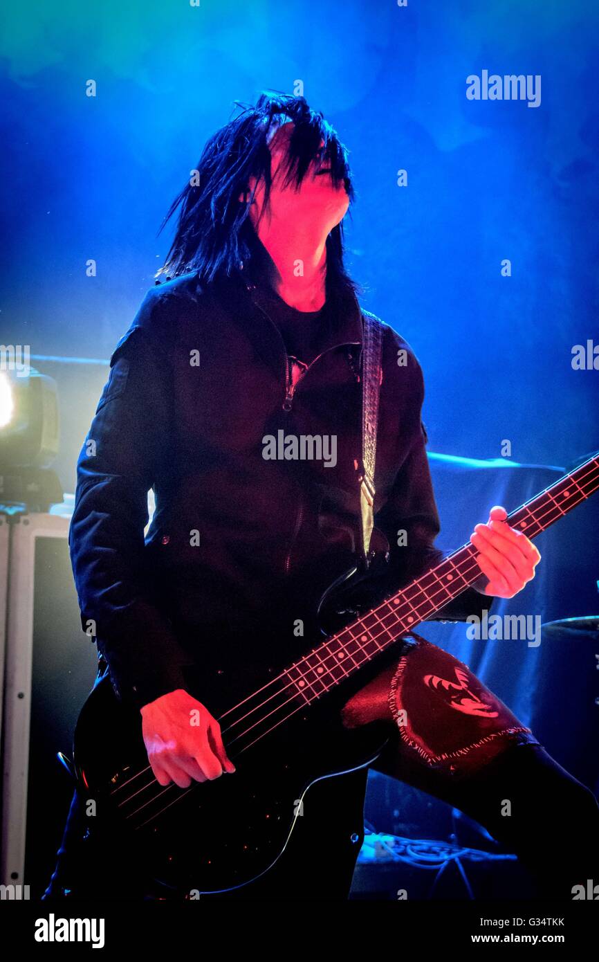 Devildriver band hi-res stock photography and images - Alamy