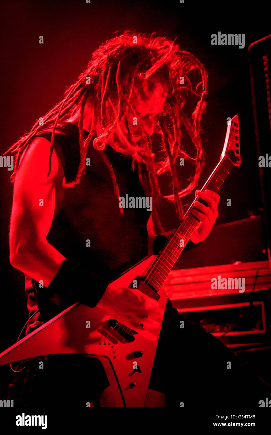 Devildriver band hi-res stock photography and images - Alamy