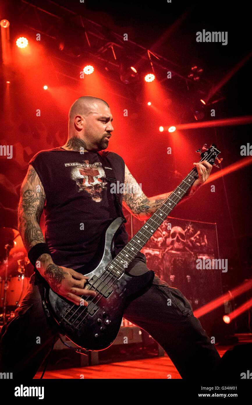 Hatebreed concert hi-res stock photography and images - Alamy