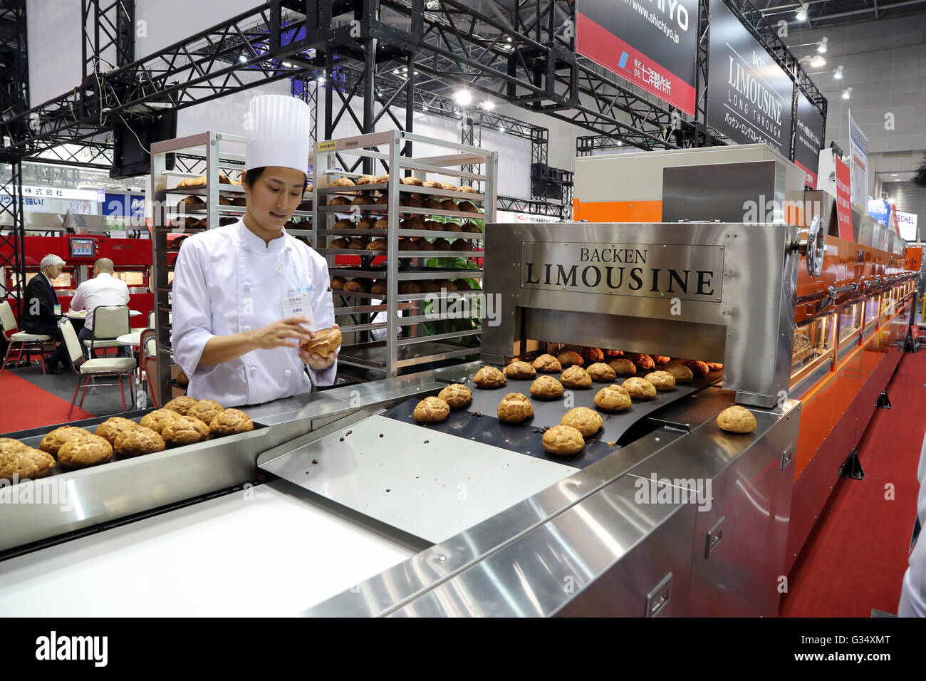 Tokyo, Japan. 8th June, 2016. Japanese food machinery maker Sichiyou ...