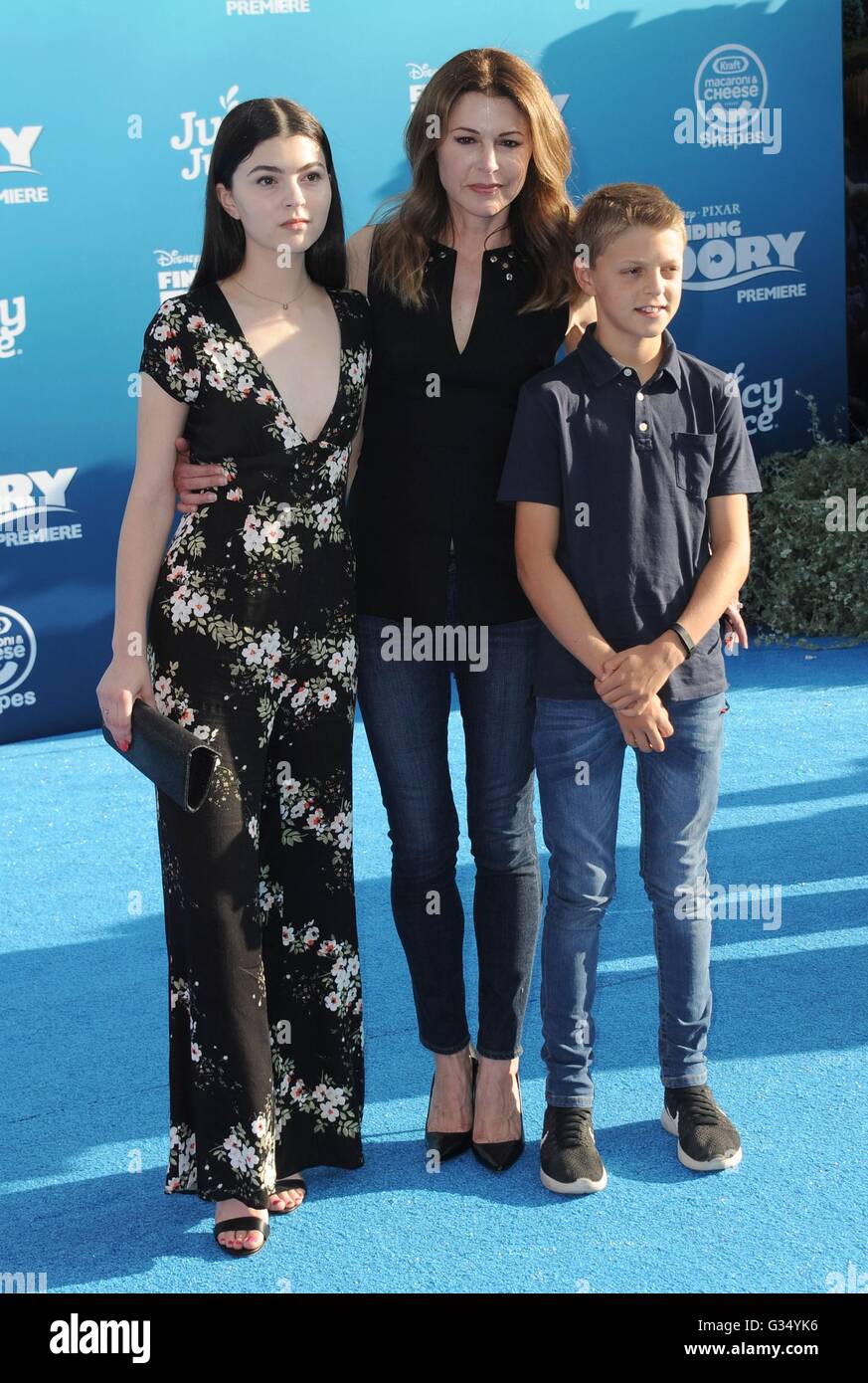 Jane leeves 2016 hi-res stock photography and images - Alamy