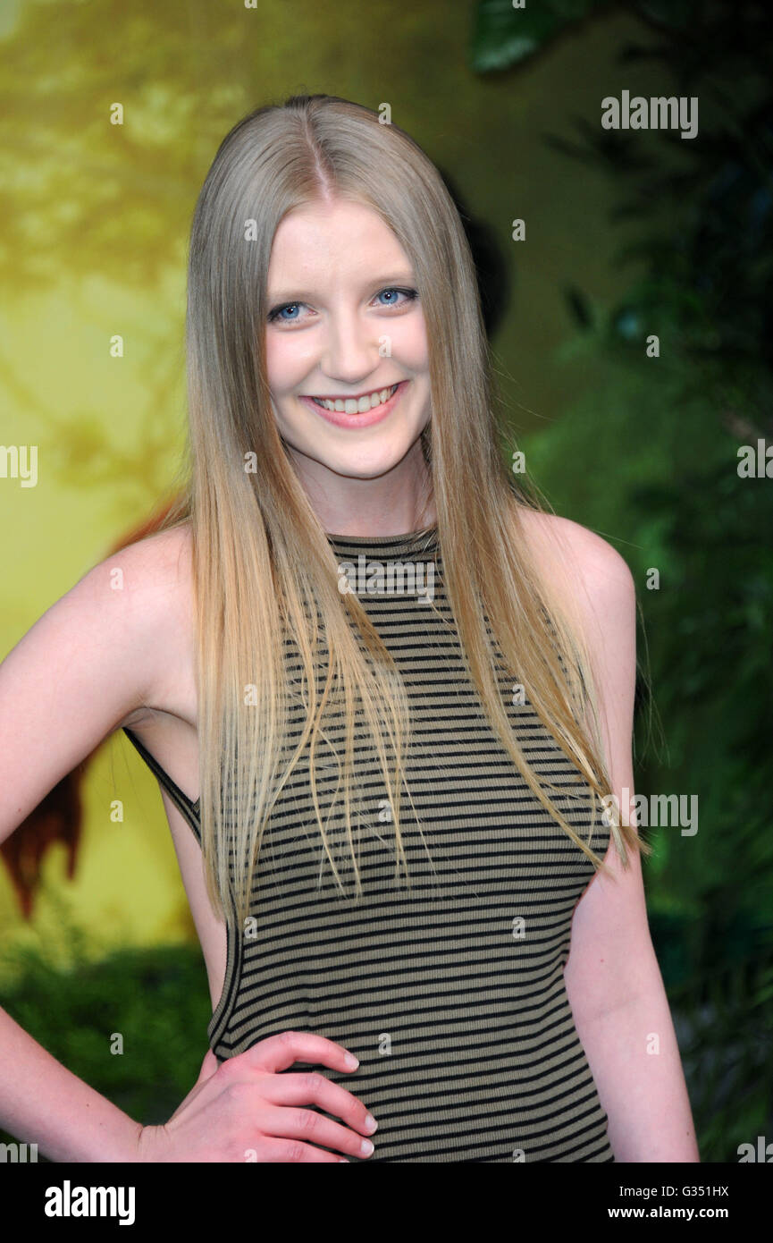 Poppy lee friar hi-res stock photography and images - Alamy