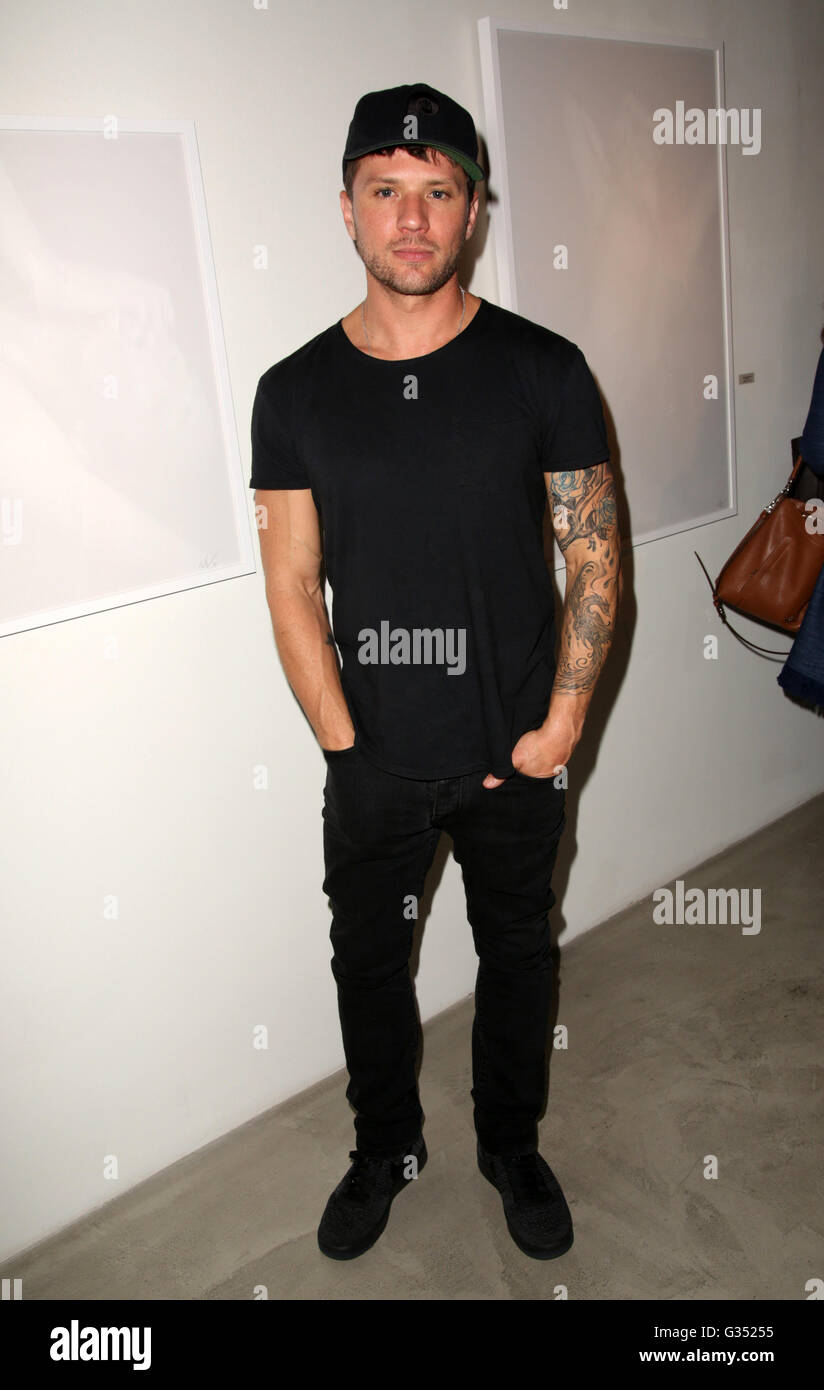 Ryan randall hi-res stock photography and images - Alamy