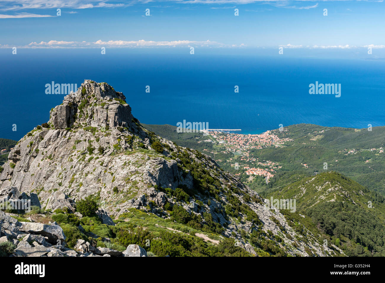 Tuscan archipelago national park hi-res stock photography and images ...
