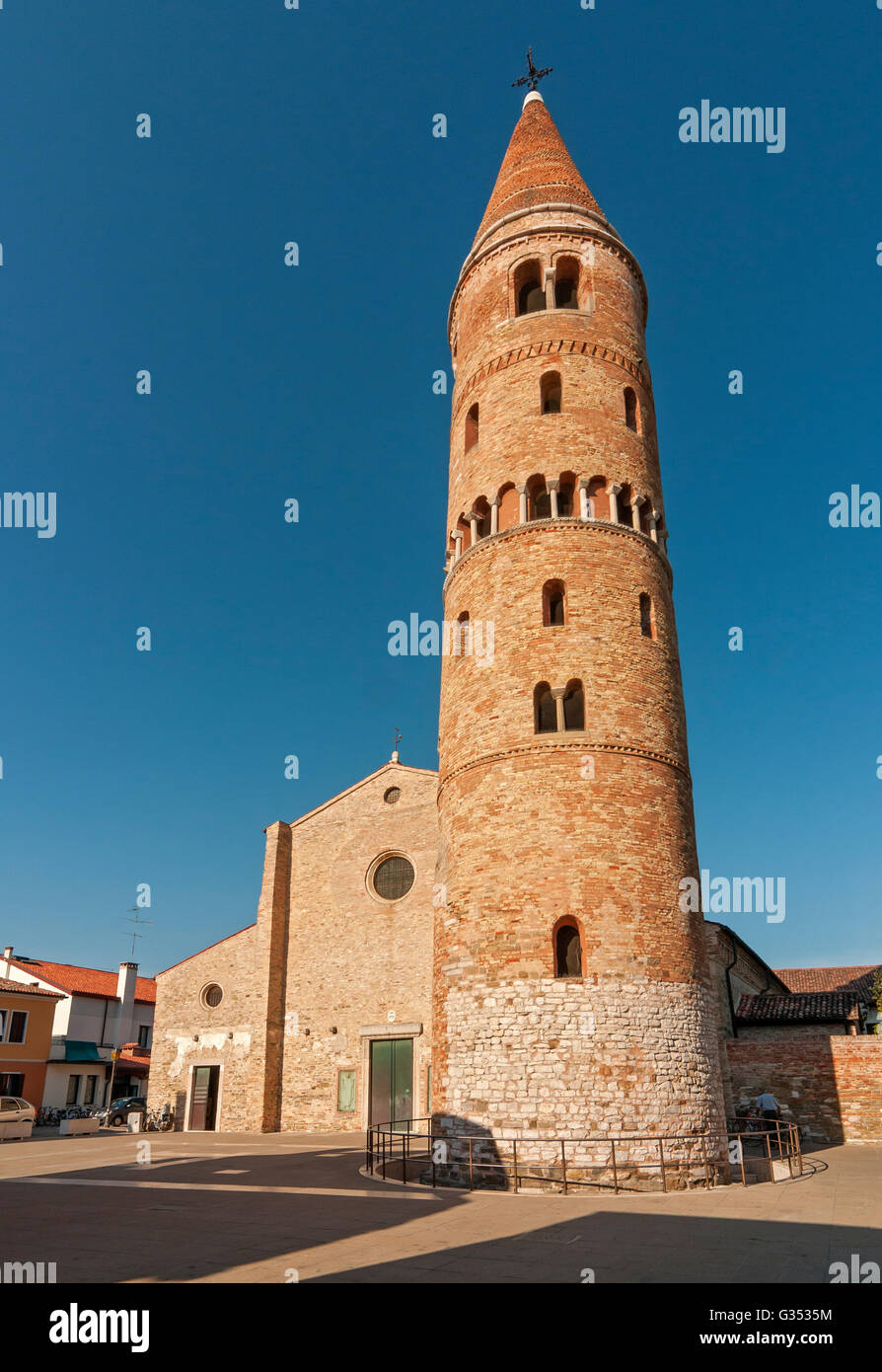 Romanesque Cathedral of St. Stephen, Duomo, with cylindrical bell tower ...