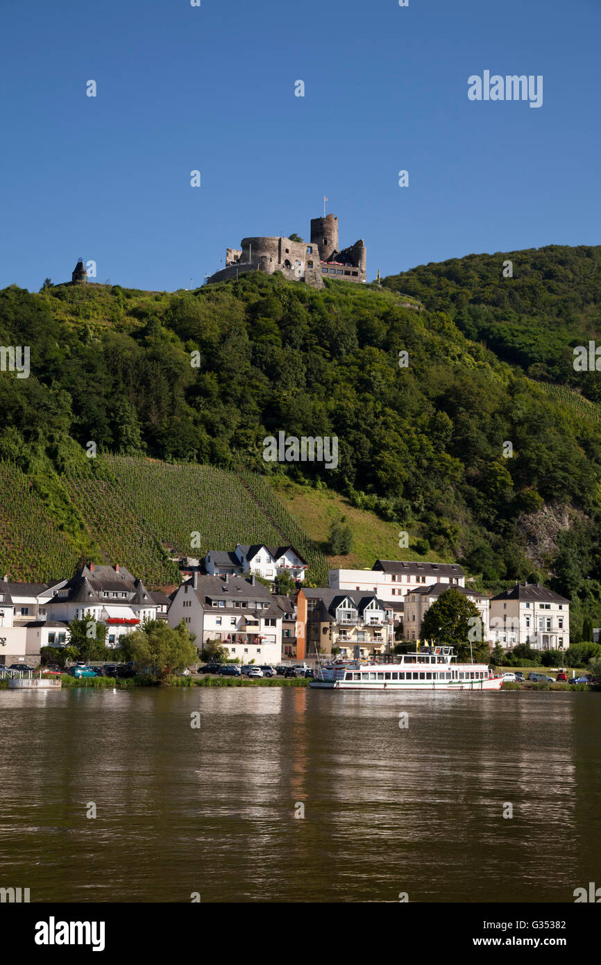 Burg Landshut Castle above the pier in the district of Bernkastel ...