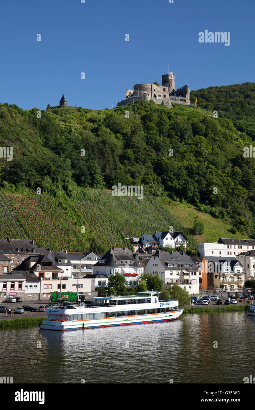 Burg Landshut Castle above the pier in the district of Bernkastel ...