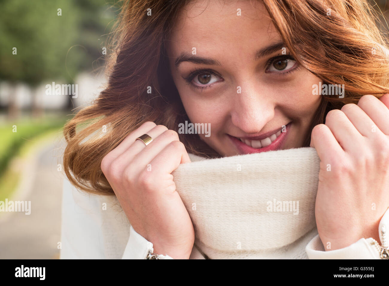 Smiling happy girl portrait, autumn outdoor Stock Photo - Alamy