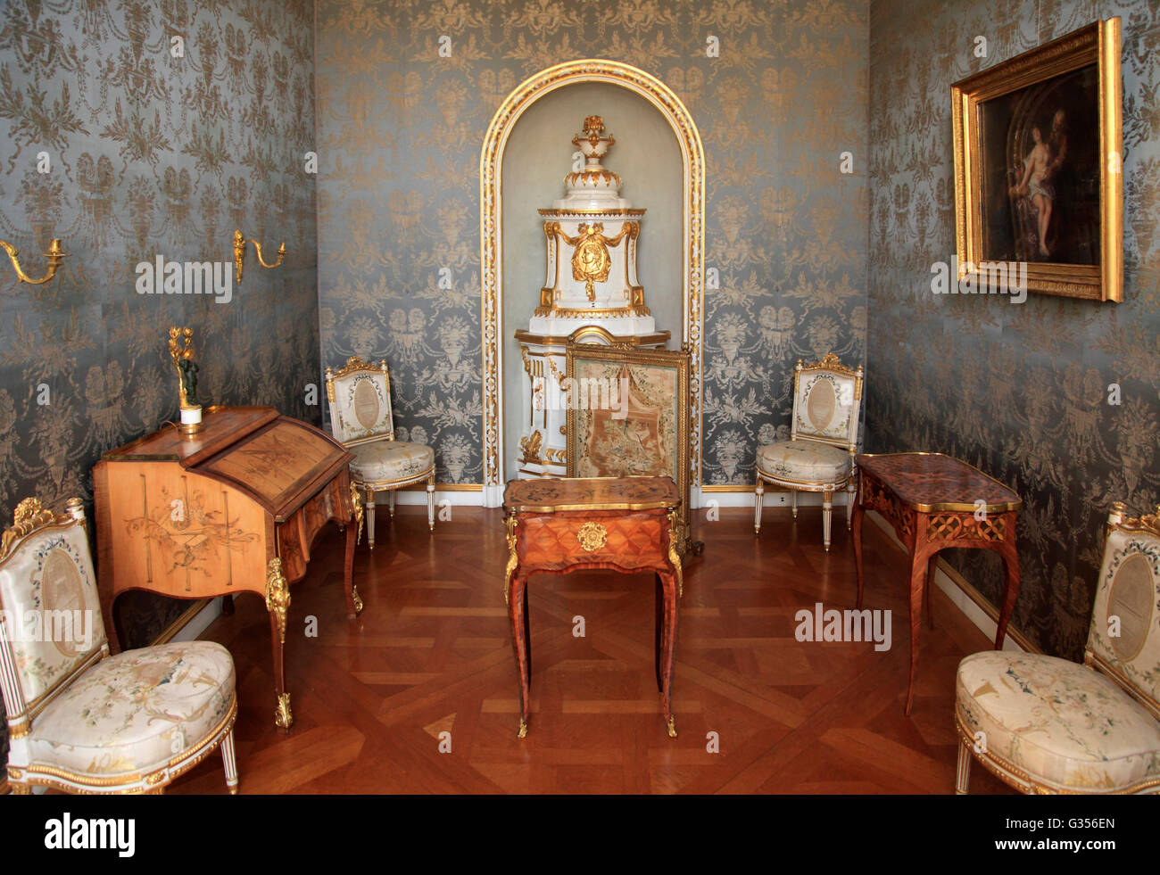 Germany palace interior hi-res stock photography and images - Alamy