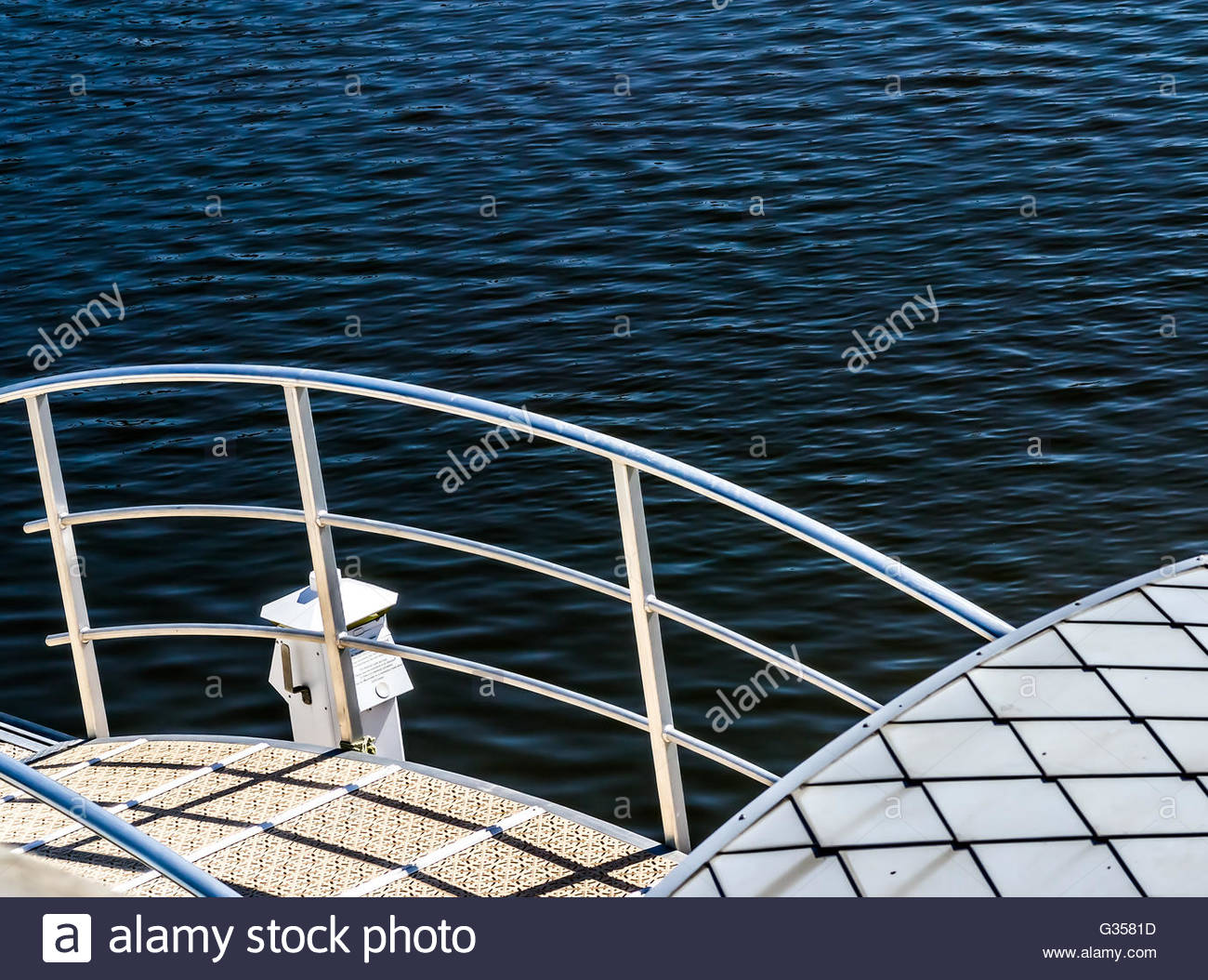 Pontoon Wharf Quay Pier Jetty Stock Photos & Pontoon Wharf Quay Pier ...