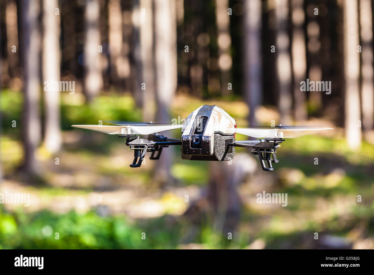 Drone scout hi-res stock photography and images - Alamy