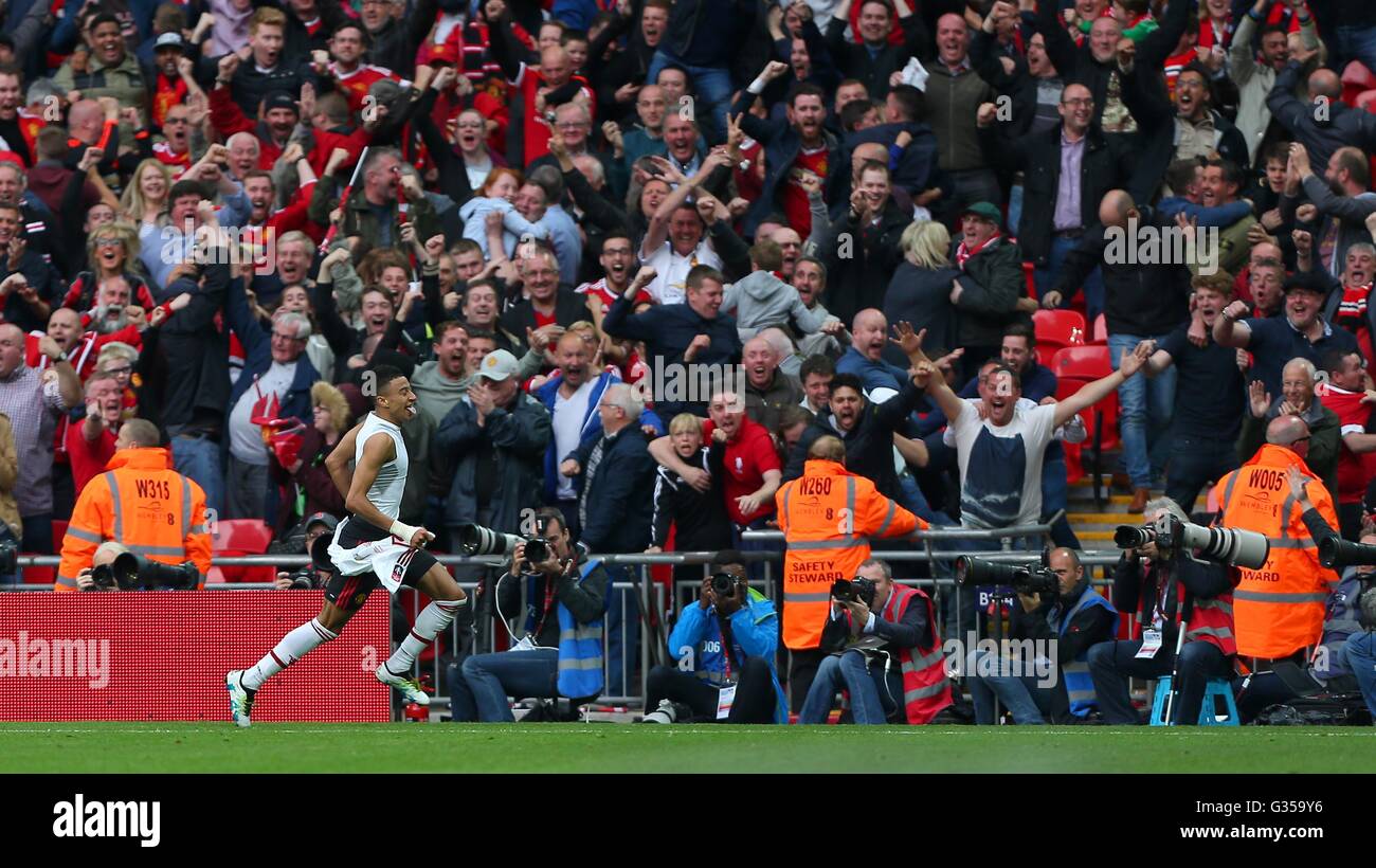 Jesse Lingard of Manchester United celebrates after scoring during the ...