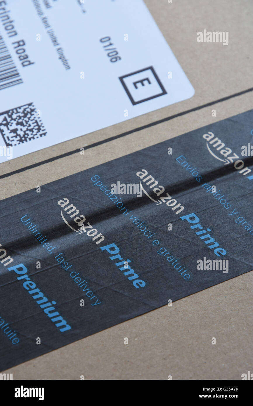 Amazon prime logo hi-res stock photography and images - Alamy