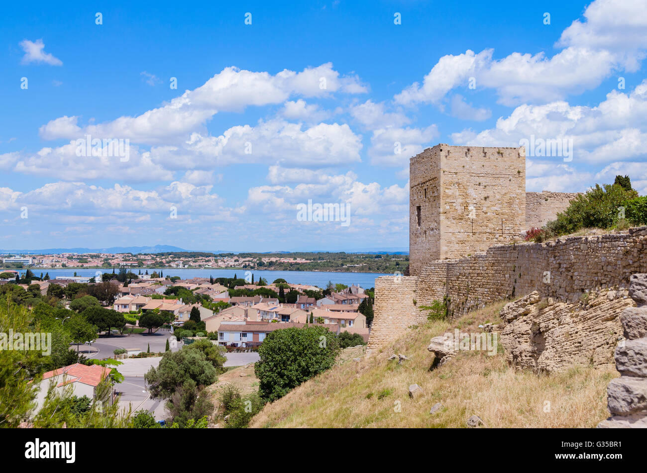 Fos sur mer hi-res stock photography and images - Alamy