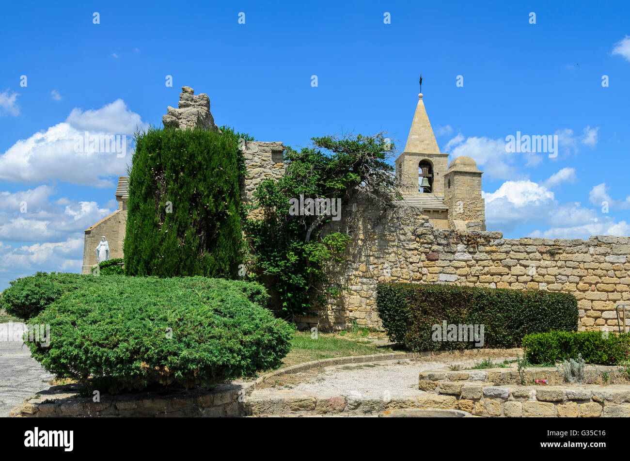 FOS SUR MER, BDR FRANCE 13 Stock Photo - Alamy
