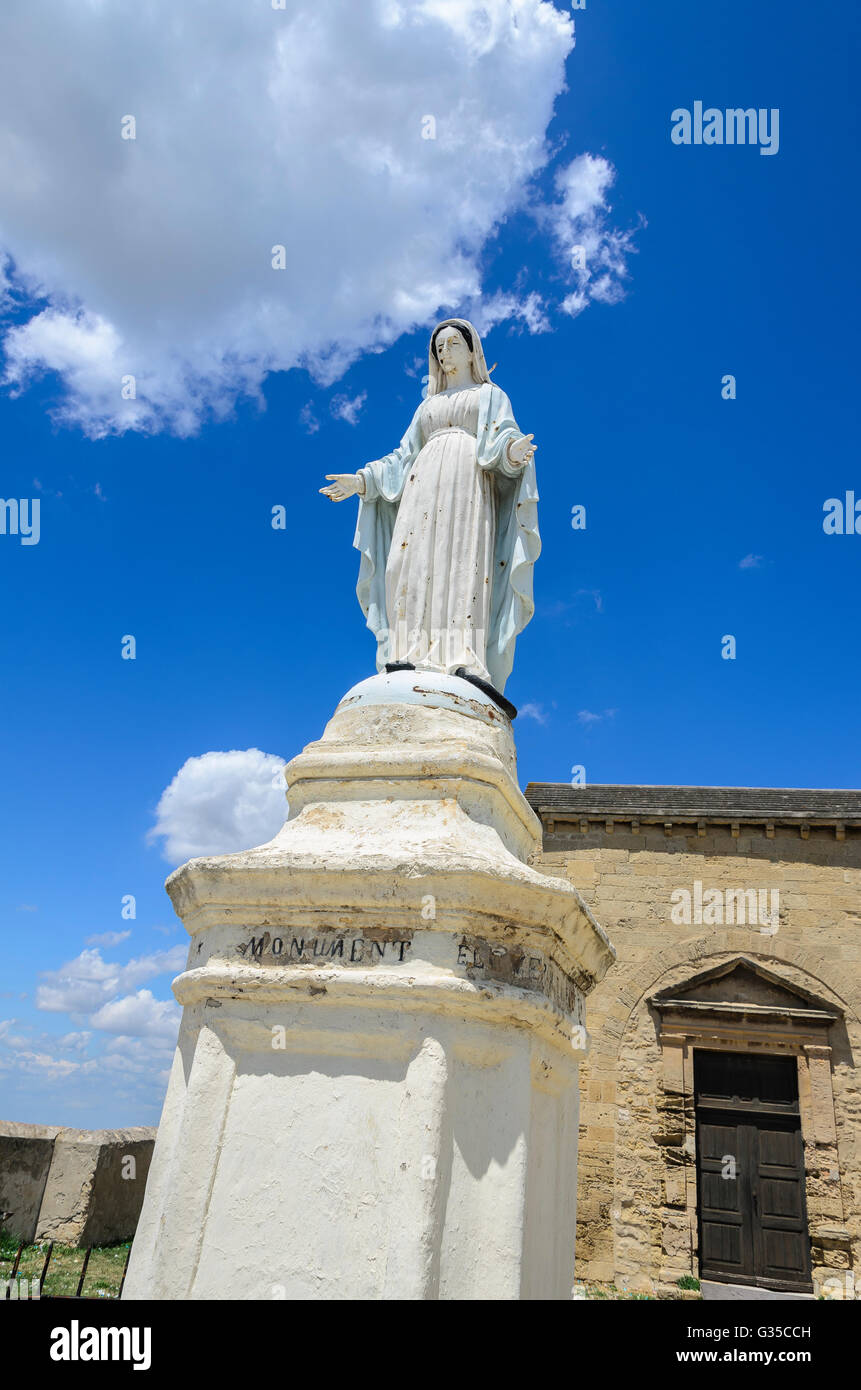 FOS SUR MER, BDR FRANCE 13 Stock Photo - Alamy