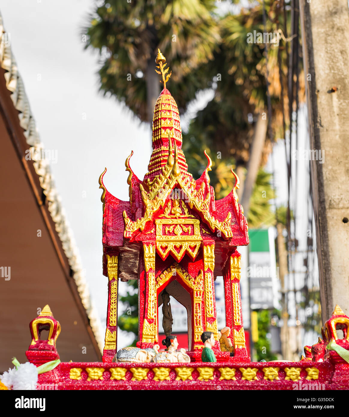 Outdoor spirit house in Thailand Stock Photo - Alamy